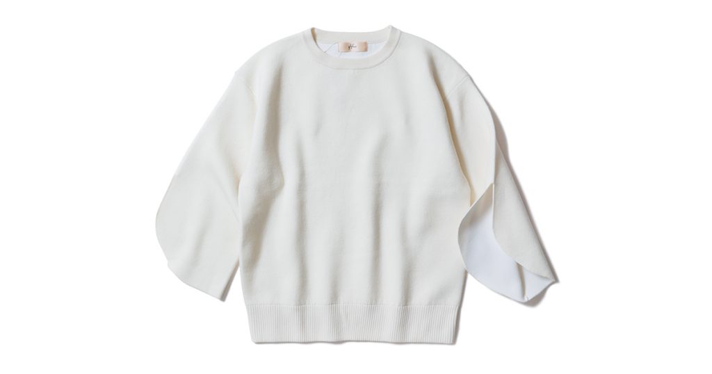 褒められニットは“甘さ”控えめ！じわじわ人気の『Heve』に注目 | VERY